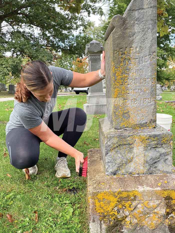 Resident volunteers time to clean Oakdale headstones - Marysville ...