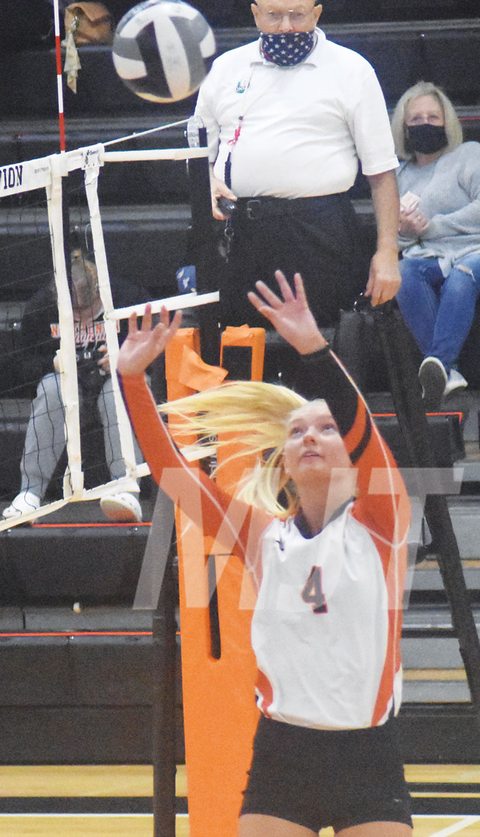 Former NU spiker helps at school’s youth camp - Marysville Journal Tribune