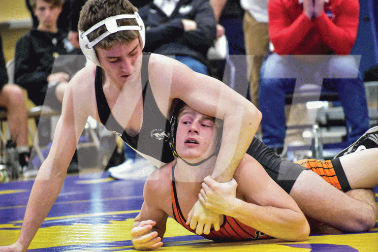 Late run wins game for Wildcats - Marysville Journal Tribune